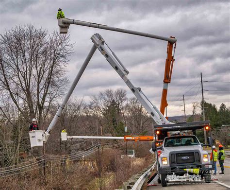 Tree Trimming Trio My Final Photo