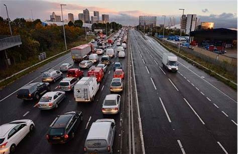 ЭНЭ САРЫН 16 НЫГ ХҮРТЭЛ ДУГААРЫН ХЯЗГААРЛАЛТ ҮЙЛЧЛЭХГҮЙ