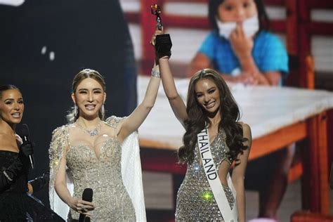 Miss Thailand Wore Dress Made With Soda Tabs At Miss Universe Pageant