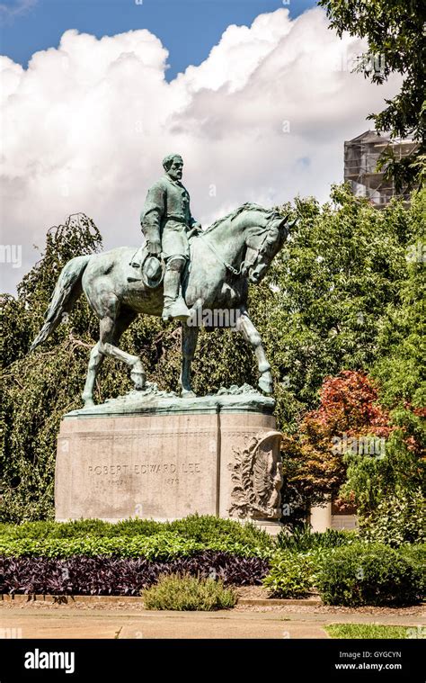 Robert E Lee Statue Charlottesville History At Lisa Rubino Blog