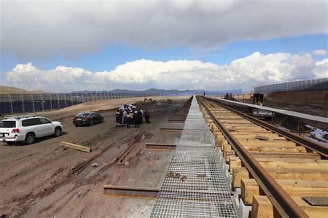 Өндөрлөсөн тавцантай төмөр зам ашиглалтад орсноор осол замын эвдрэл буурна