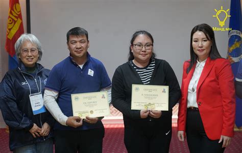 БГД БАЯНГОЛ ДҮҮРГИЙН 20 ГАРУЙ БАГШ ТИ БОЛЛ СПОРТЫН СУРГАГЧ БАГШИЙН СЕРТИФИКАТ ҮНЭМЛЭХЭЭ ГАРДАН