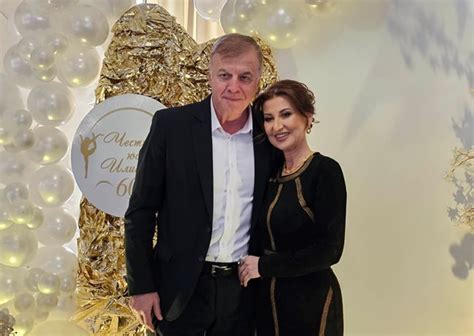 Илияна Раева празнува 60 като кралица с принцесите със своя принц и с 24 часа Видео