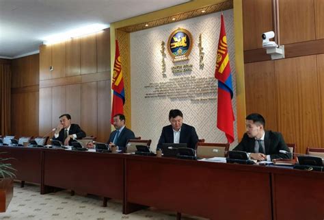 Уул уурхайн бүтээгдэхүүний биржийн тухай хуулийн төслийн ажлын хэсэг