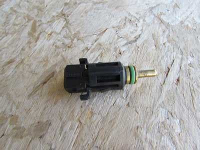 BMW Coolant Temperature Sensor 13621433077 1 2 3 4 5 6 7 X Z