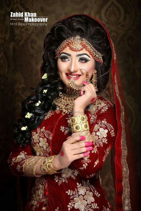 Pin By On Women S Fashion Indian Bridal Makeup Indian Wedding Poses Pakistani