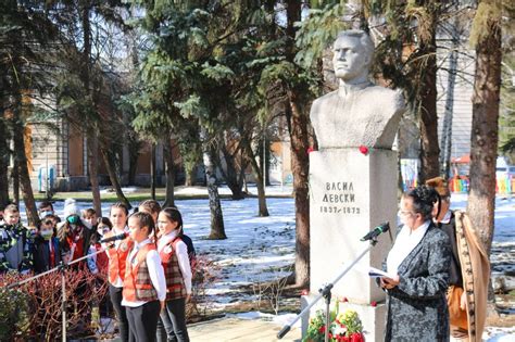 Перничани се събират в 13 00ч пред паметника на Васил Левски на 19 ти февруари