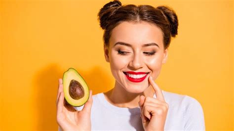 آنتی‌اکسیدان‌ چیست و چه نقشی در بدن دارد میوه و غذا دارای آنتی اکسیدان