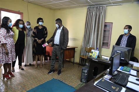 መስከረም 28 2014 ዓ ም የአዲስ አበባ ከተማ አስተዳደር ሴቶች፣ህፃናት እና ማህበራዊ ጉዳይ ቢሮ ኃላፊ ዶ ር ሀና የሺ ንጉስ ቢሮው በስሩ