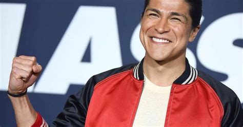 Cristo Fernández Imprime Sus Raíces Mexicanas En Ted Lasso Y Transformers