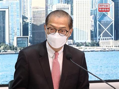 盧寵茂：最近確診個案有上升 似乎進入平台階段 Rthk