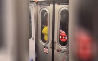 Noe People Are Now Openly Having Sex On The NYC Subway Lines Videos