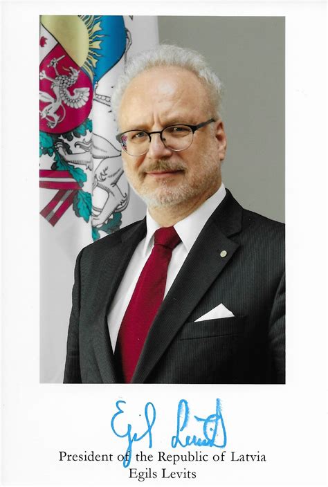 Autografy Mariu Egils Levits