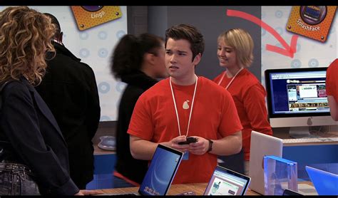 Icarly Pear Store