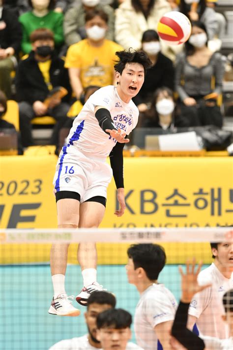 삼성화재 졌지만 승점1 획득 그래도 의미있던 클래식매치