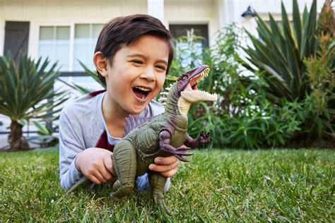 Mua Jurassic World Chaos Theory Battle Roarin Becklespinax Dinosaur