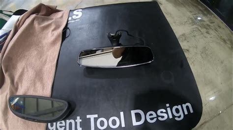 포르쉐 카이엔 순정 룸미러 액정거울 얼룩 곰팡이 발생으로 프레임리스 신형 룸미러 교체 수리완료이후 택배 정보입니다 이외의 룸미러 액정파손 룸미러 떨어짐등의 수리정보 안내