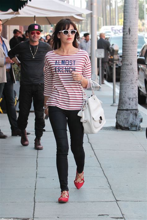 Camilla Belle Street Fashion Shopping In Beverly Hills 05122017