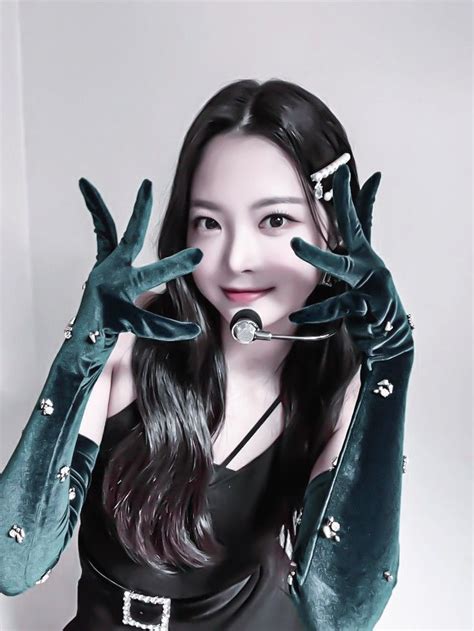 Pin De ☠пᴀᴘᴀд смᴇᴘти☠ Em 𝗟𝗲 𝗦𝘀𝗲𝗿𝗮𝗳𝗶𝗺 🕊