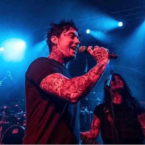 Pin De Piercethechels Em Falling In Reverse
