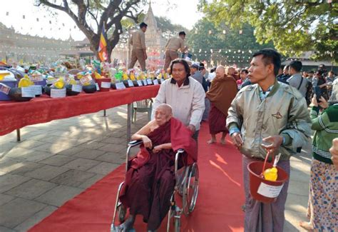 အာနန္ဒာဘုရားကြီး၏ ၉၃၁ ကြိမ်မြောက် ဗုဒ္ဓပူဇနိယပွဲတော် မဟာပဌာန်းရွတ်ဖတ်ပူဇော်ခြင်း၊ ဆွမ်းသပိတ