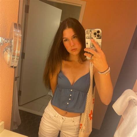 Laney Laney Carney On Threads