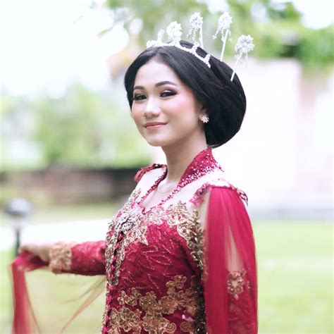 Finalis Putri Kebaya Indonesia Dari Wonogiri Radarpos Com