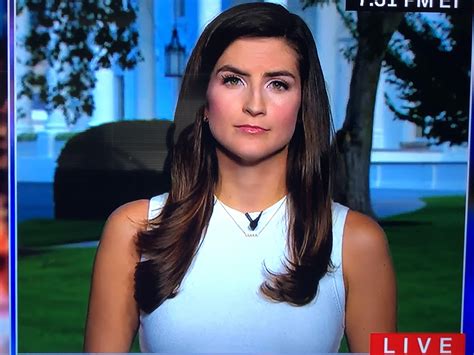 Kaitlan Collins Cnn Scrolller