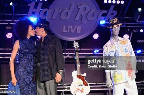 Prs Se Santana Photos And Premium High Res Pictures Getty Images