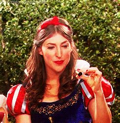 Mayim Bialik  On Er By Dushakar