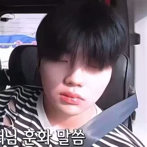 쿠우 on Twitter 물만두 뽀뽀어케참아 못참아진심 https t co zSfIU gfWr Twitter