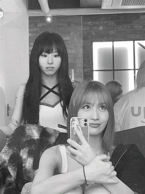 Chae And Momo Nayeon Twice Momo
