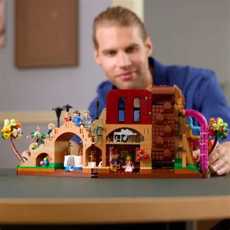 Lego Ideas Willy Wonka And The Chocolate Factory 21360
