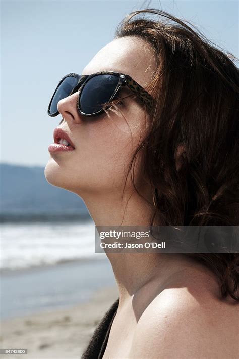 Actress Amber Tamblyn Poses For A Portrait Session In Los Angeles For