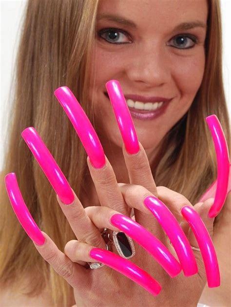 Pin By Diego Faria On Long Nails Long Nails Long Fingernails Long Red Nails
