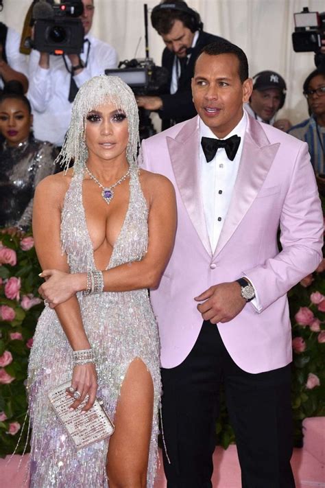 Jennifer Lopez And Alex Rodriguez Met Gala 2019 Met Gala 2019 Met