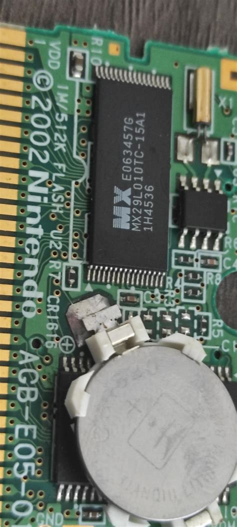 Poke Emerald Doesnt Recognize New Battery Rgameboy