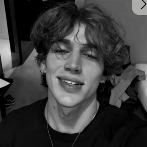 𝒂𝒍𝒊 Youtube