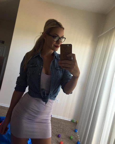 Paige Spiranac Nude Leaked Photos Sex Tape Porn Video