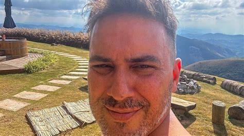 Andre Marques Celebra 150 Dias Sem Fumar ‘quatro Maços Por Dia IstoÉ Independente