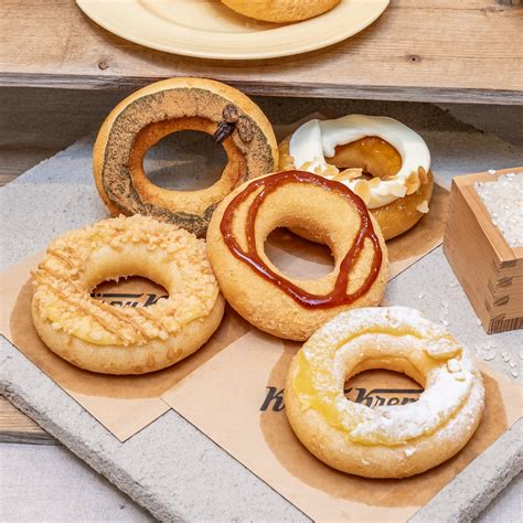 【実食レポ】“モチ、ふわ、トロッ”の米粉入り生地！クリスピー・クリーム・ドーナツ「hello Komeco」