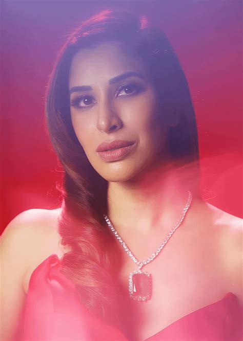 Damn R Sophie Choudry