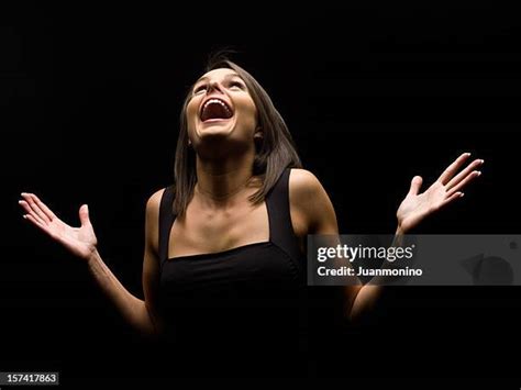 Actress Crying Photos And Premium High Res Pictures Getty Images