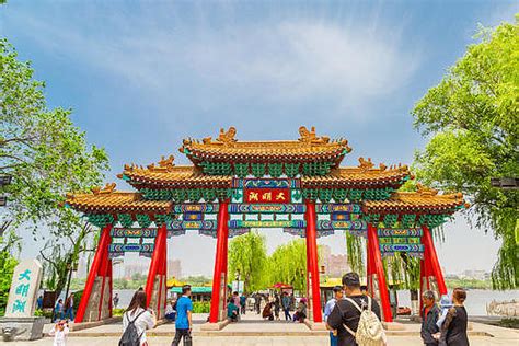 泉城大明湖古代建筑超然楼夜景摄影图10241540图片素材免费下载资源下架 编号1218304 潮点视频