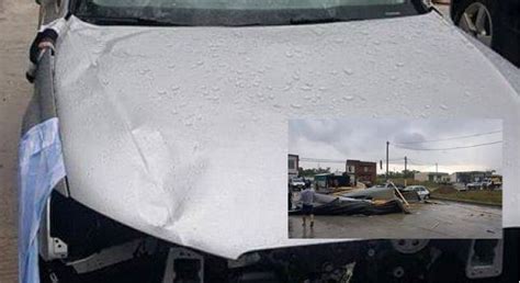 Erërat E Forta Në Gjilan Dëmtojnë Objekte E Vetura Foto