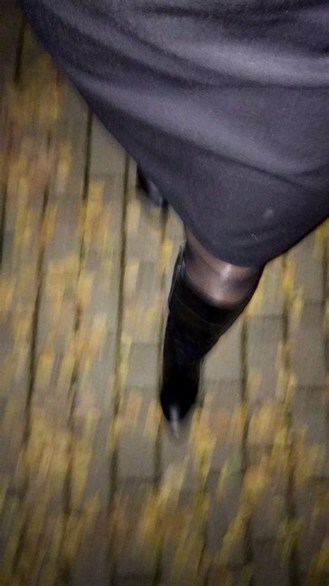 Outdoor Shiny Black Pantyhose R Crossdressing