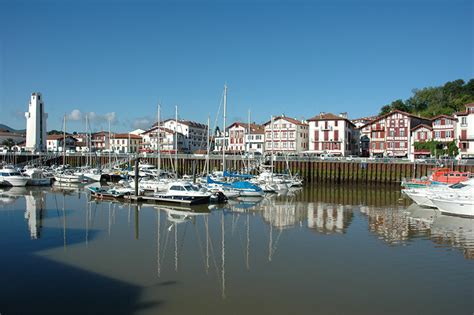6 Great Reasons To Holiday In The French Region Of Aquitaine The Good