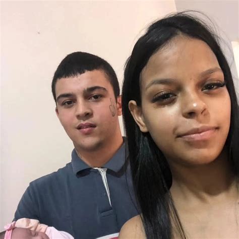 G🐈‍⬛ Gabriielly Lins • Threads Say More