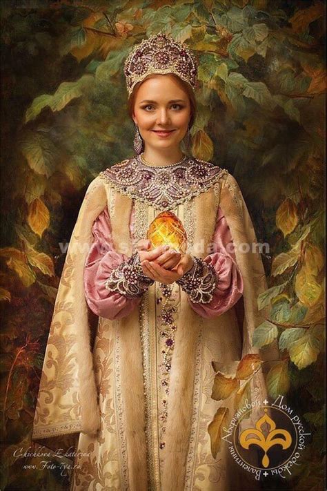 Девичий венец Костюмы в стиле фэнтези Русская мода Костюм