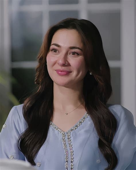 Hania Amir Artofit
